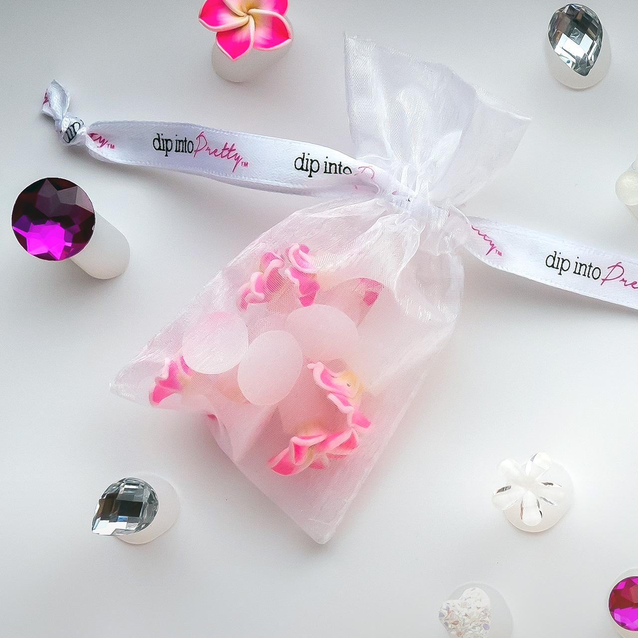 Dip Into Pretty · intox Creative